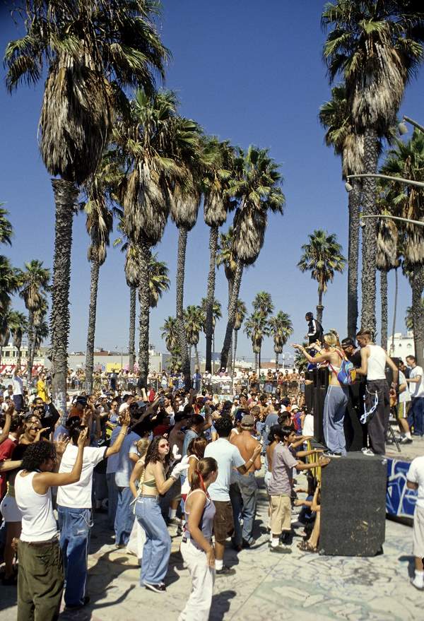 The Birth of 90s Raves Captured In Photographs - Only Techno