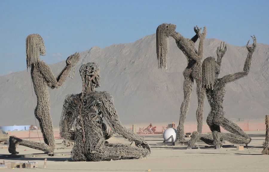 40 Pictures That Reveal The Magic Of Burning Man – Page 4 of 4 – Only ...